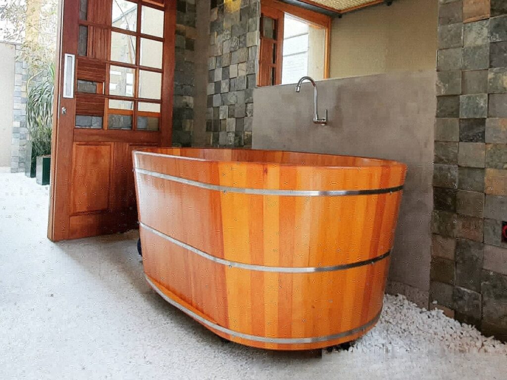 Ofurô Casal Oval – Multiforma